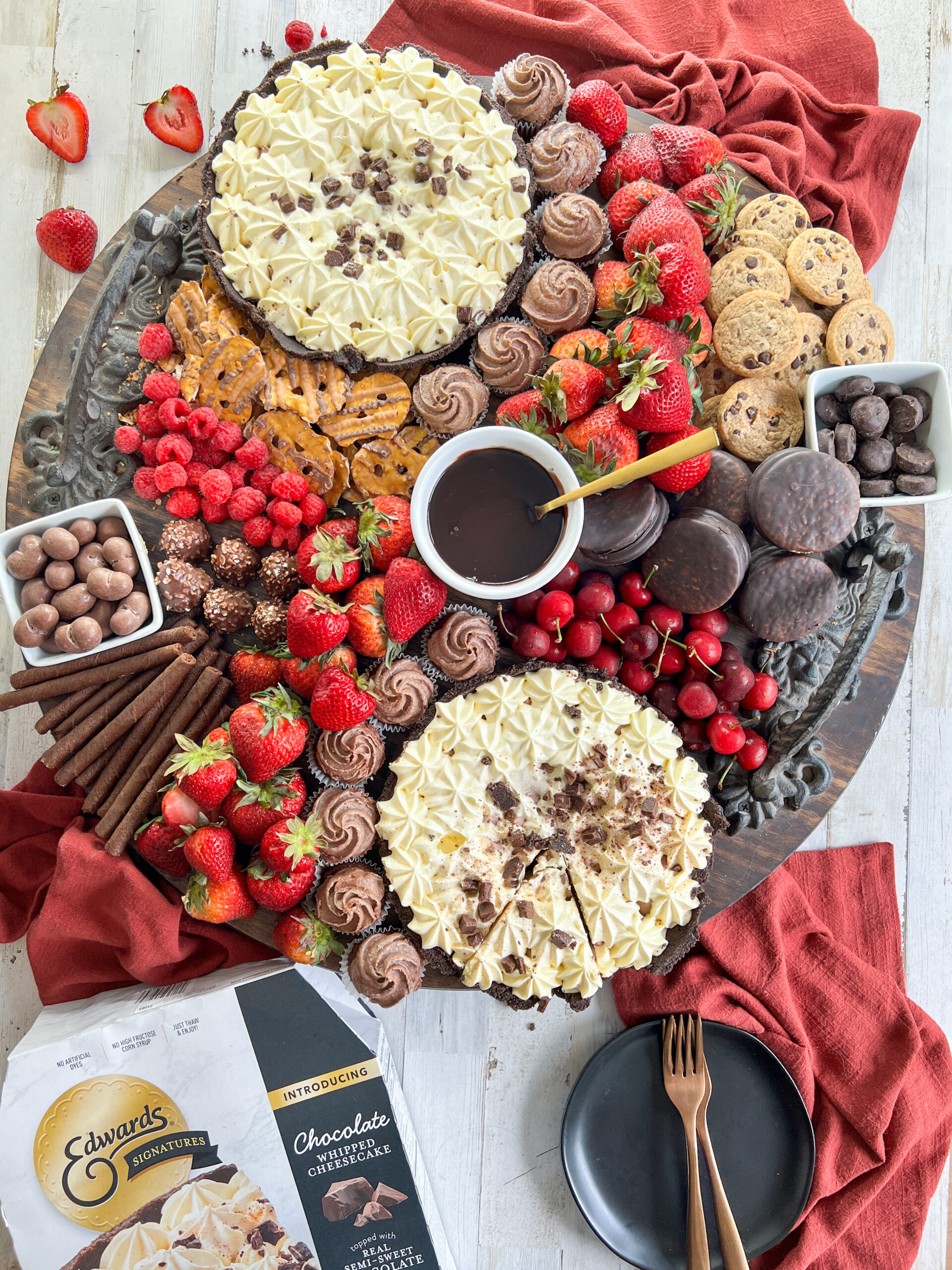 How To Make A Chocolate Cheesecake Dessert Board